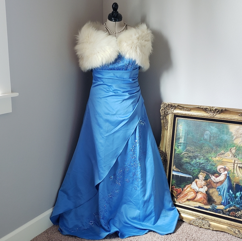 Cinderella Ballgown Gem